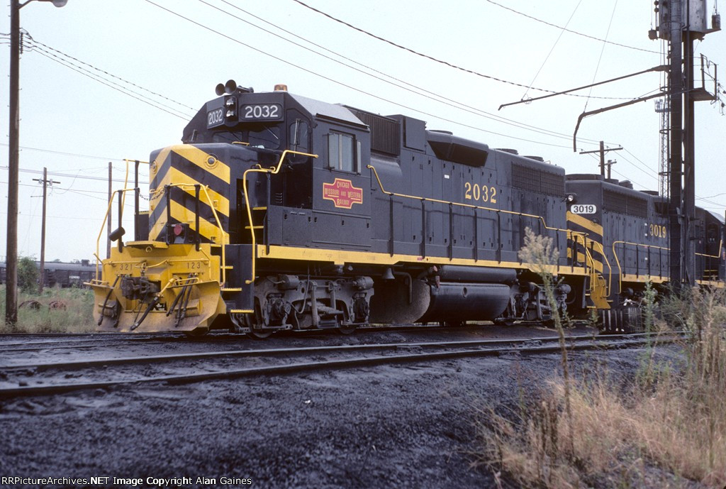 CMNW GP38 2032